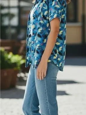 Wildfang | Tops | Nwt Wildfang Essential Short Sleeve Button Up Blue ...